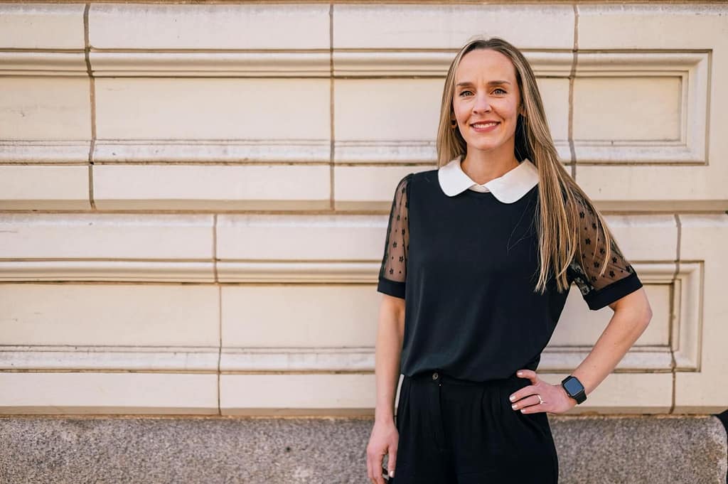 Madi Manages Money | Investing for Moms